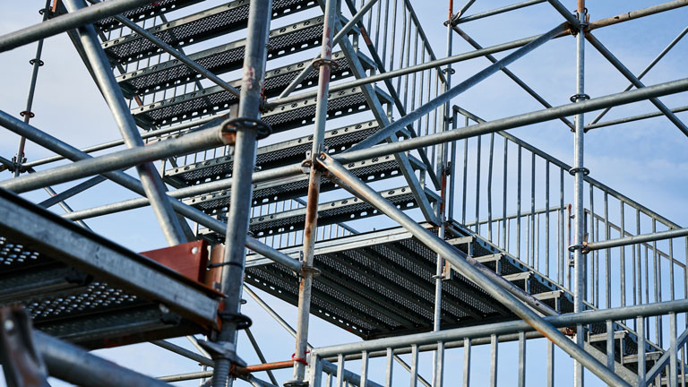 Suspended Scaffold Stairs Rental in British Columbia | Matakana ...
